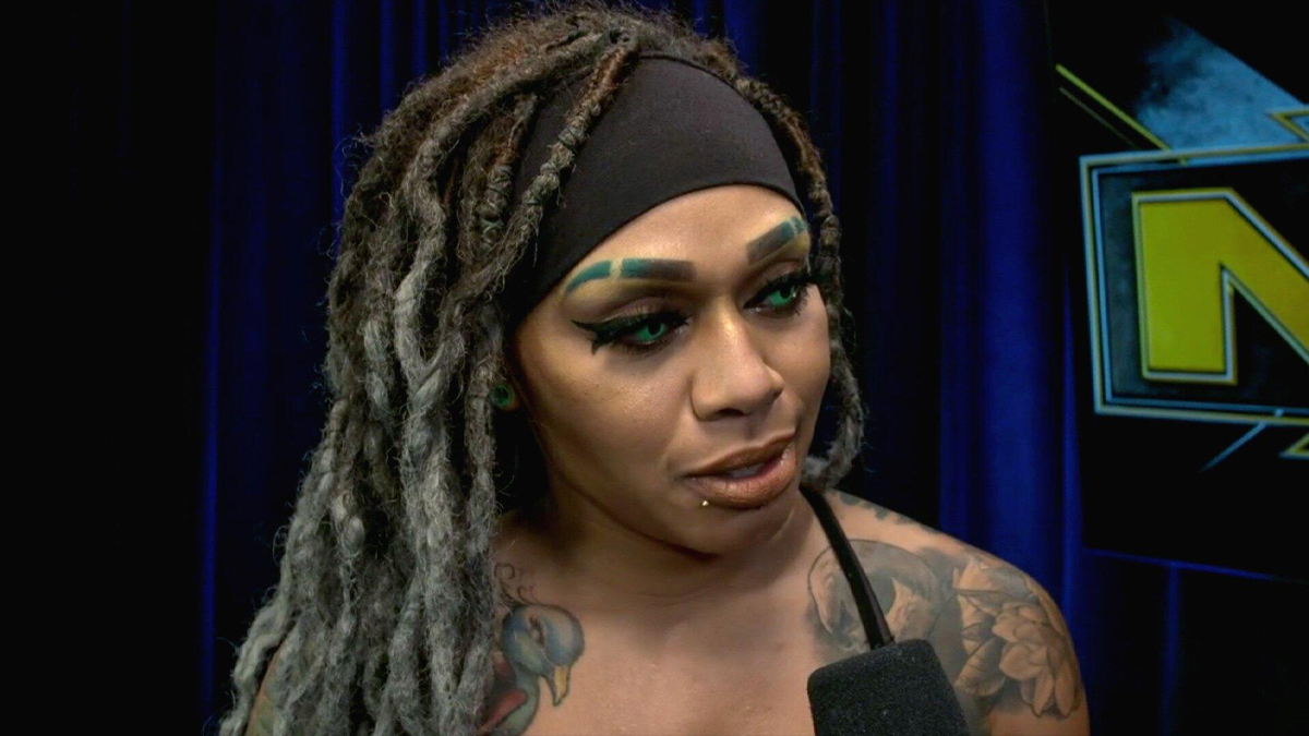 Former WWE Tag Team Champion Kayden Carter Signs With AEW - Scott's ...